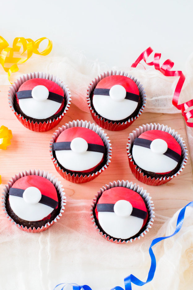 Pokemon Cupcakes - Poke Ball Style - seeLINDSAY